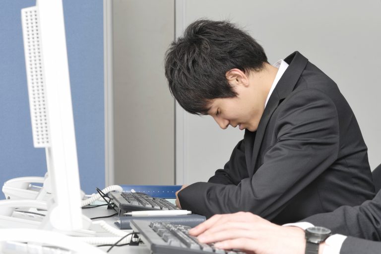 Shopifyのカスタマイズ可能な範囲を解説｜3つの手法と失敗しないポイント｜BiNDec FEED